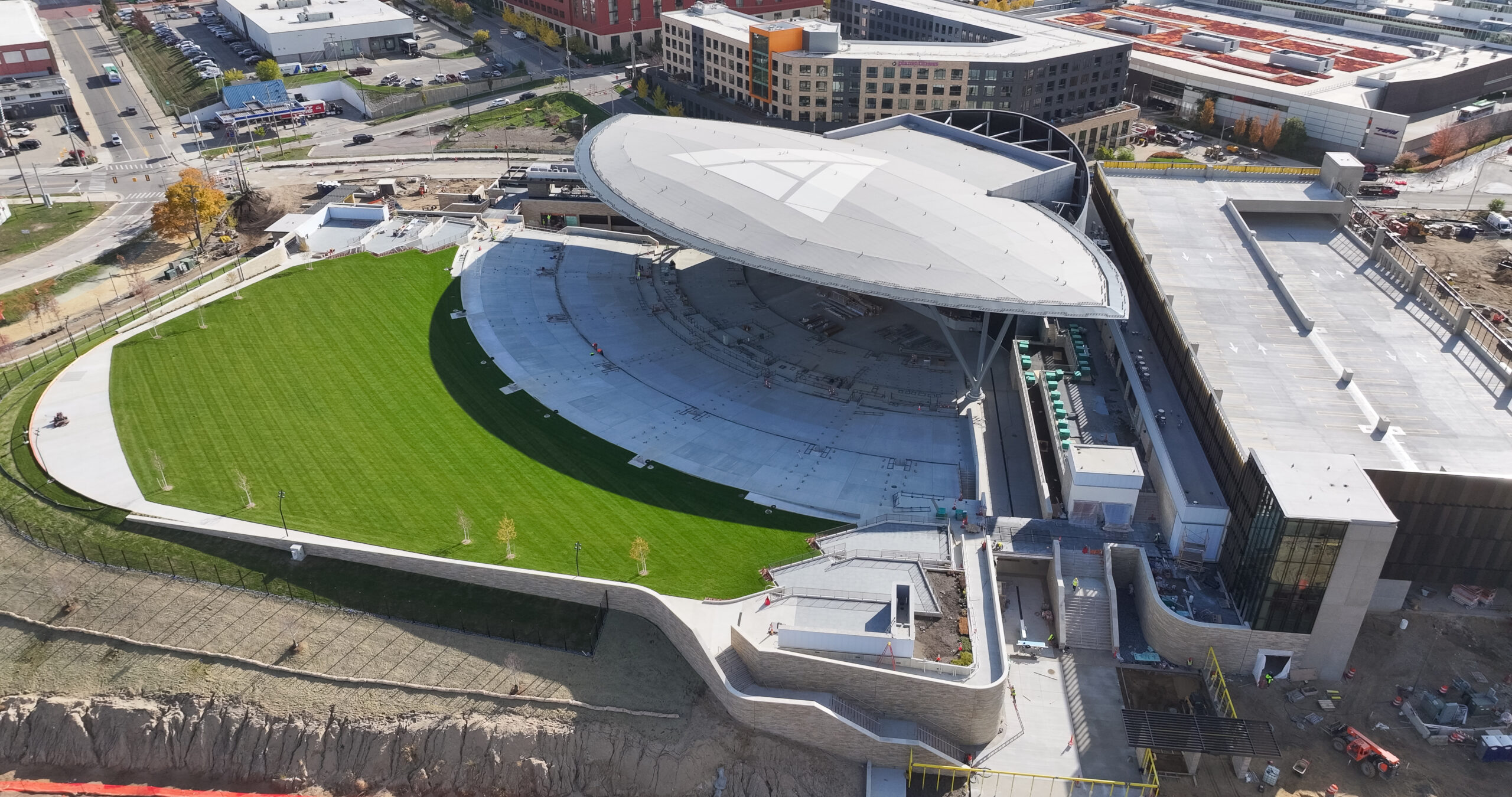 Acrisure Amphitheater - Barton Malow